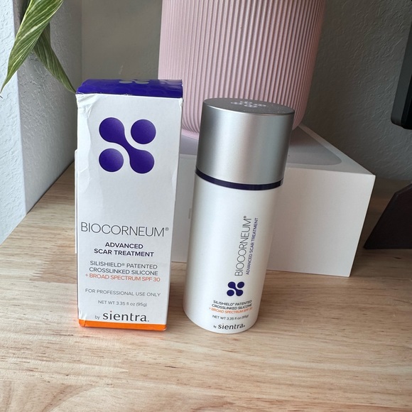 Biocorneum | Skincare | Biocorneum Advanced Scar Treatment Broad ...